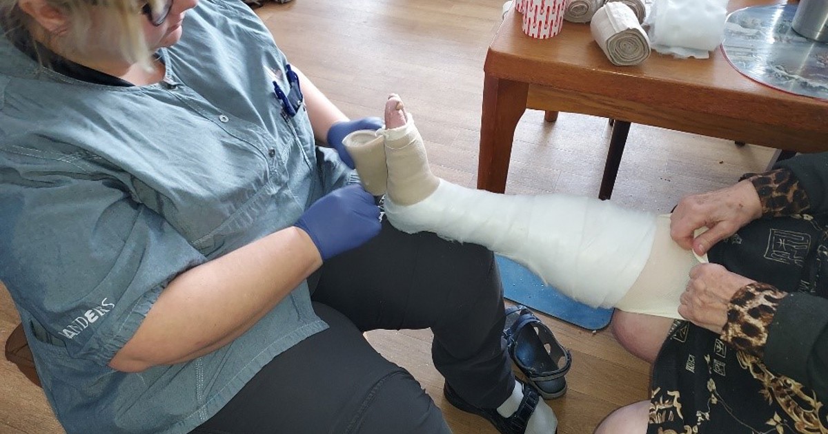 Hvad laver en social- og sundhedsassistent? - Randers Kommune